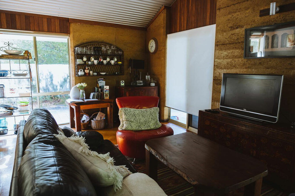 Boranup Cottage - Book a pet friendly & fully self contained cottage.